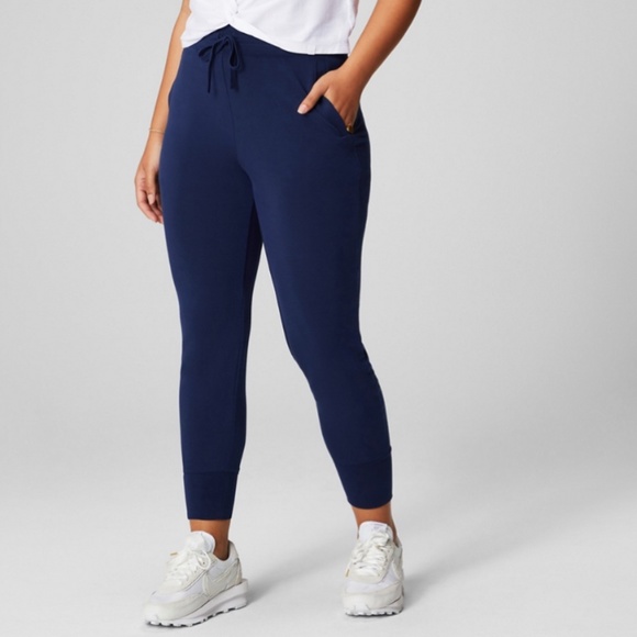 Fabletics | Pants & Jumpsuits | Fabletics Luxe Terry Jogger Large Short ...